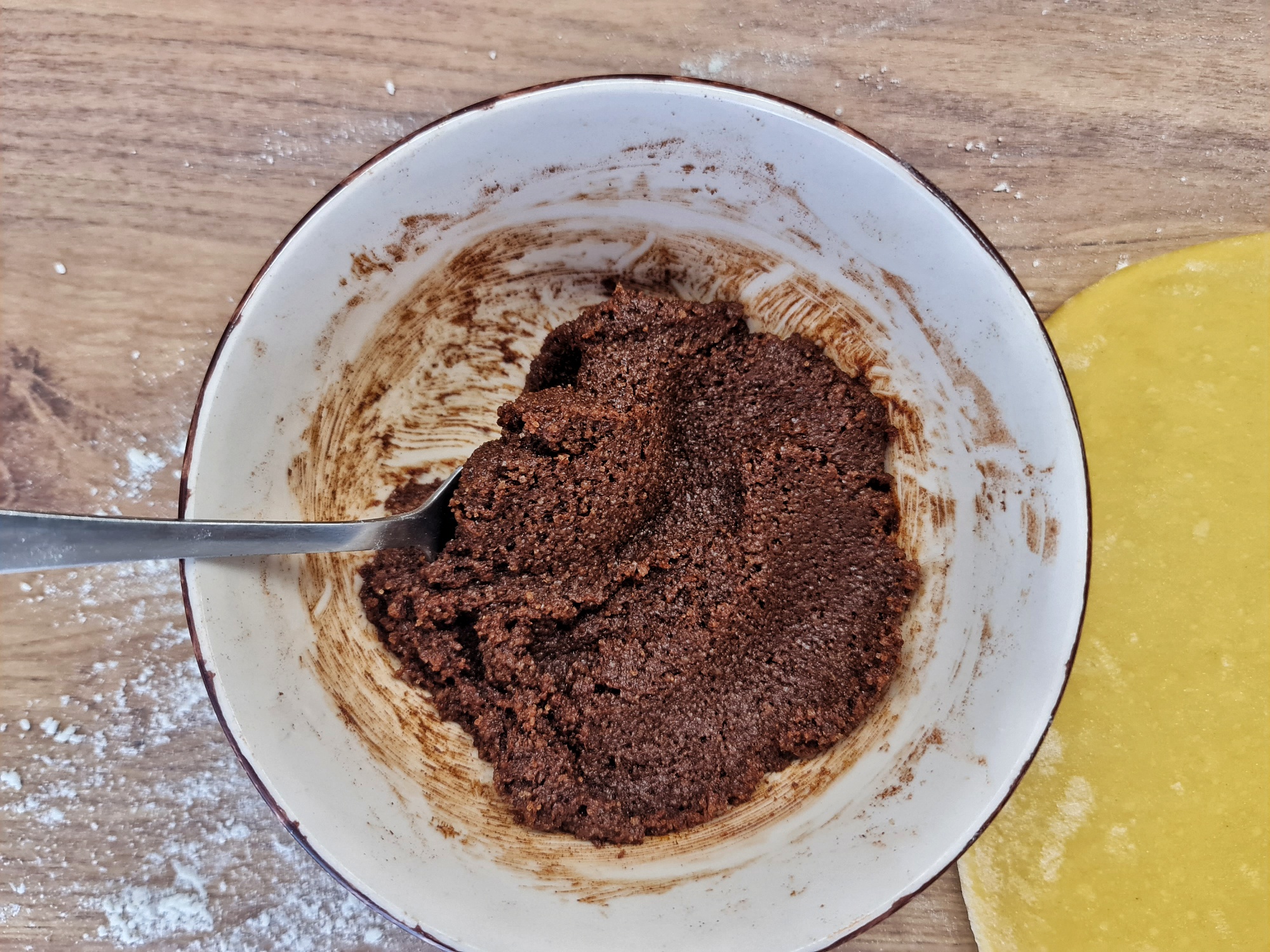 Rulou dulce și aromat la tigaie - cu miros de iarnă — Adi Hădean